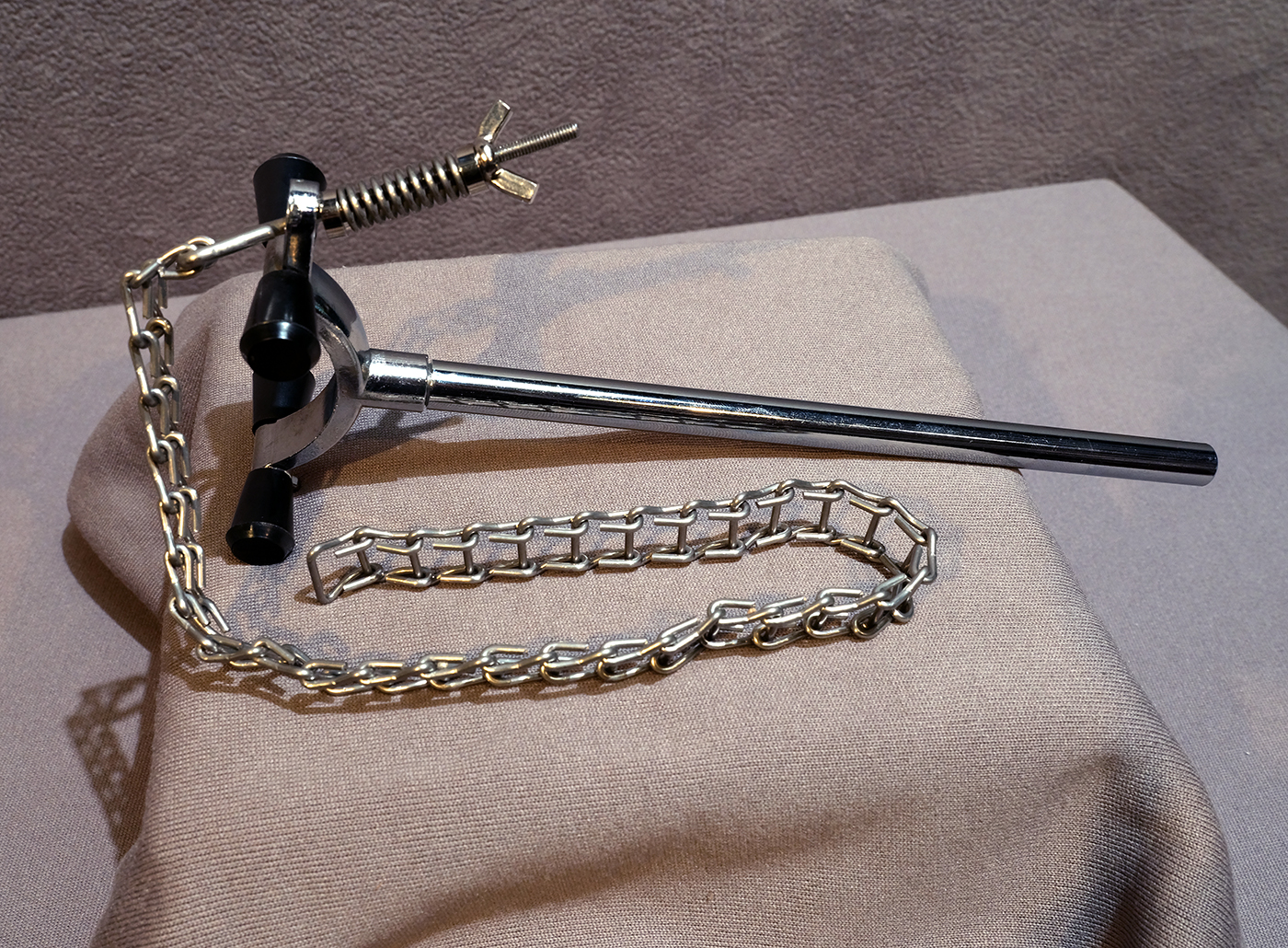 Chain Clamp | Laboratory Setup | Summit Research